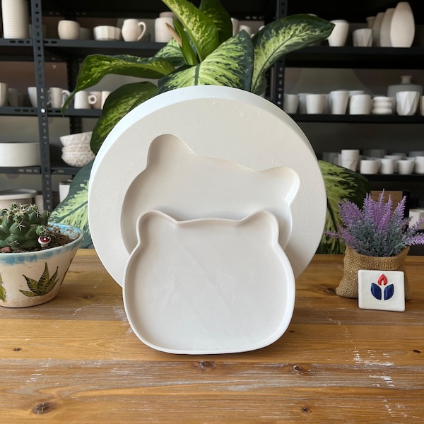 Cat Shaped Plates - Etsy