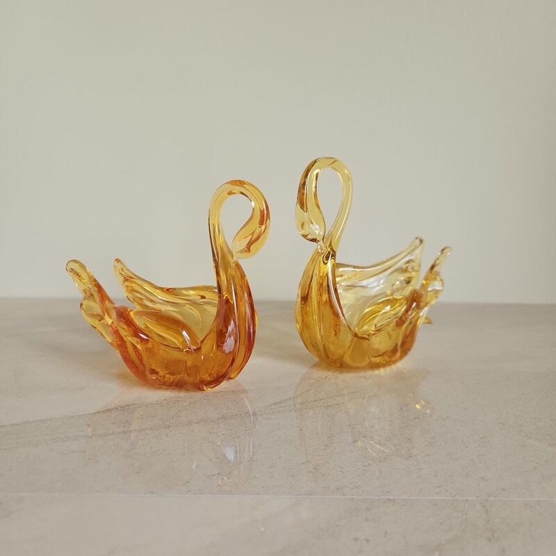 Swan Figurine - Etsy