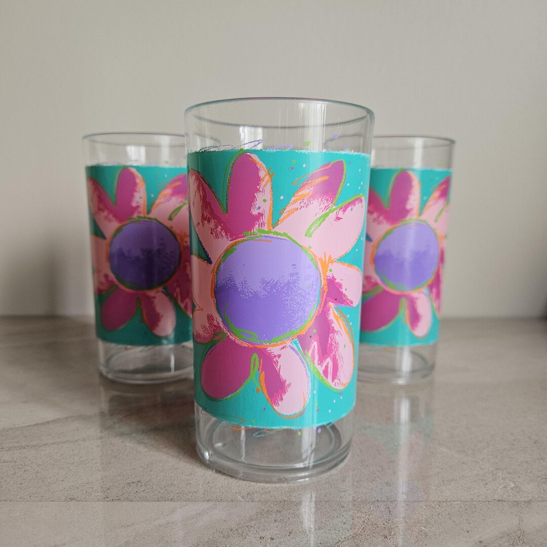 1990s Plastic Tumblers // Pink and Teal Floral Pattern - Etsy