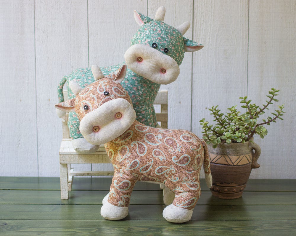 Tilting Head Calf - Pdf Sewing Pattern & Tutorial | Stuffed Animals ...