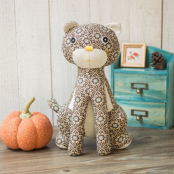 Stuffed Cat PDF Sewing Patterns & Tutorials / Stuffed - Etsy