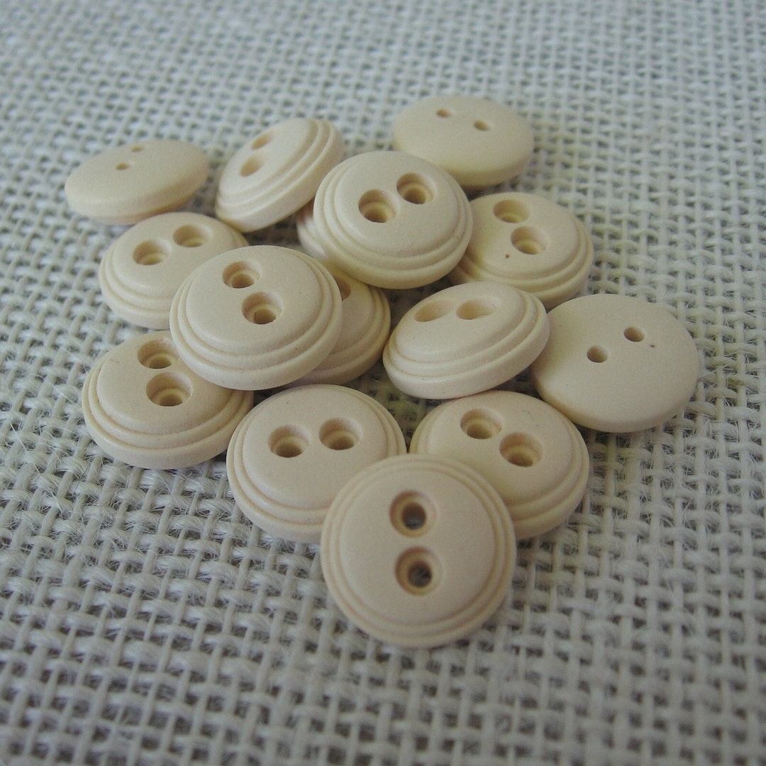 30 Beige 5/8 Inch Buttons, Plastic 2 Hole Button, Thick Ridged Sunken ...