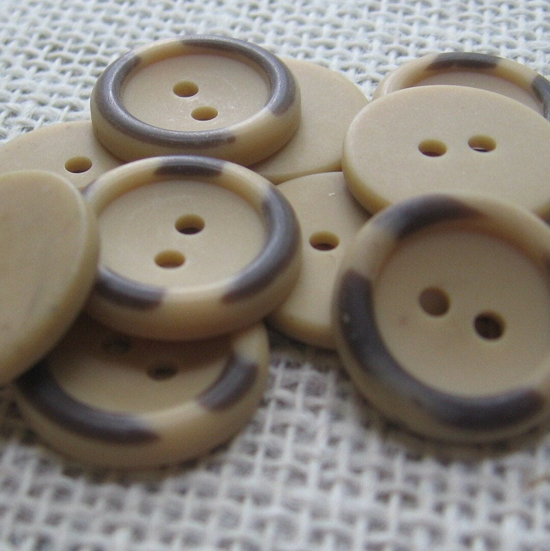 35 Tan and Brown 3/4 Inch Buttons, Dark Brown Stripes, Plastic 2 Hole ...
