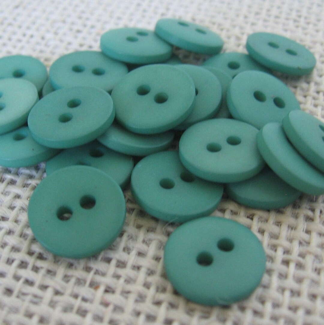 24 Sea Green 1/2 Inch Buttons, Plastic 2 Hole Sew Thru Fasteners ...