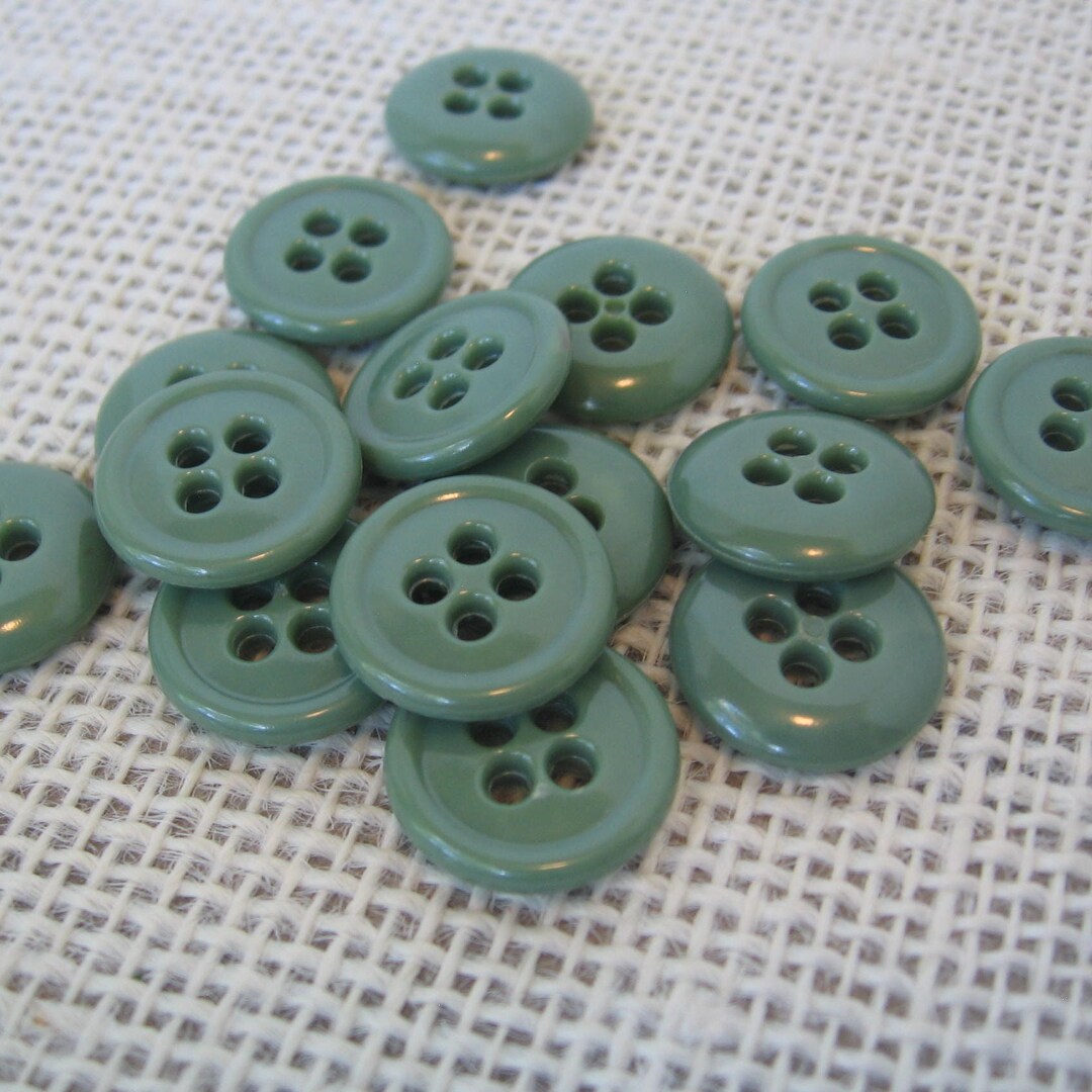 15 Green 5/8 Inch Buttons, Plastic 4 Hole Button, Clothing Crafts ...