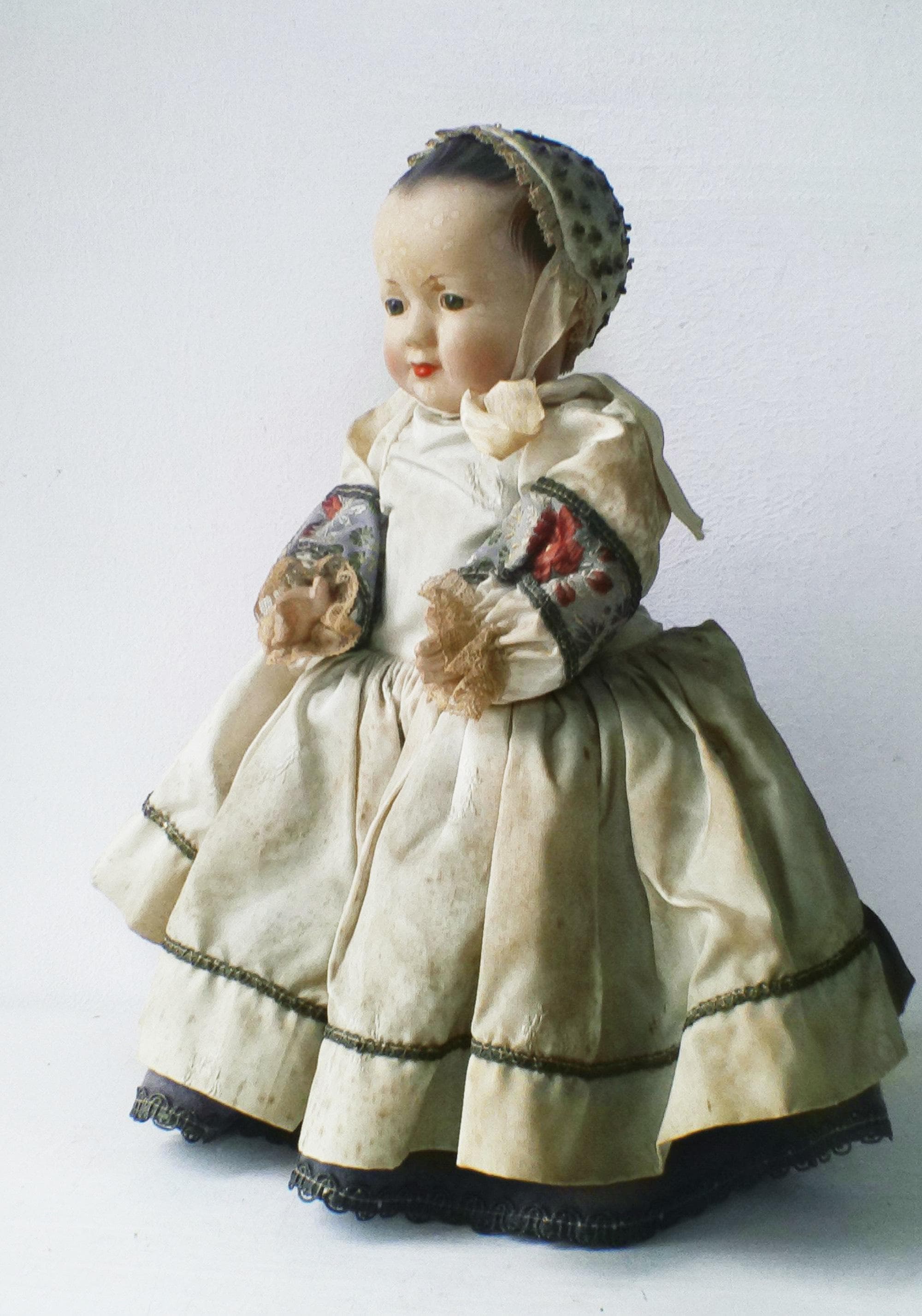 French Art Doll, Early 1900s Regional Costume, Glass Eyes, Hand Painted ...
