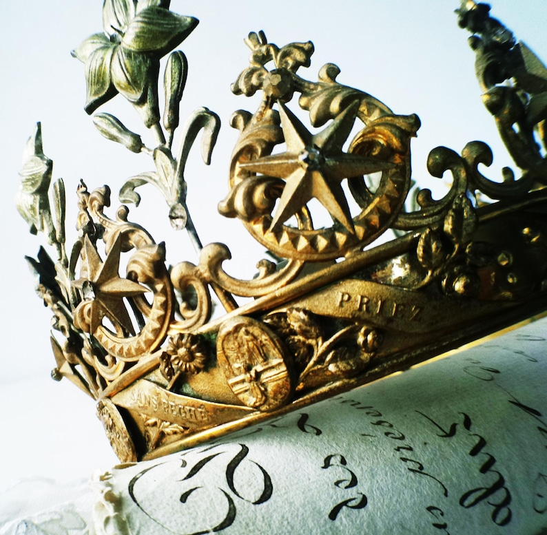Large 19th Century French Marian Crown – Gilded Brass – Immaculate ...