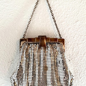 Antique - Vintage 1920s - 1930s Art Deco Silver Chainmail Metal Handbag ...