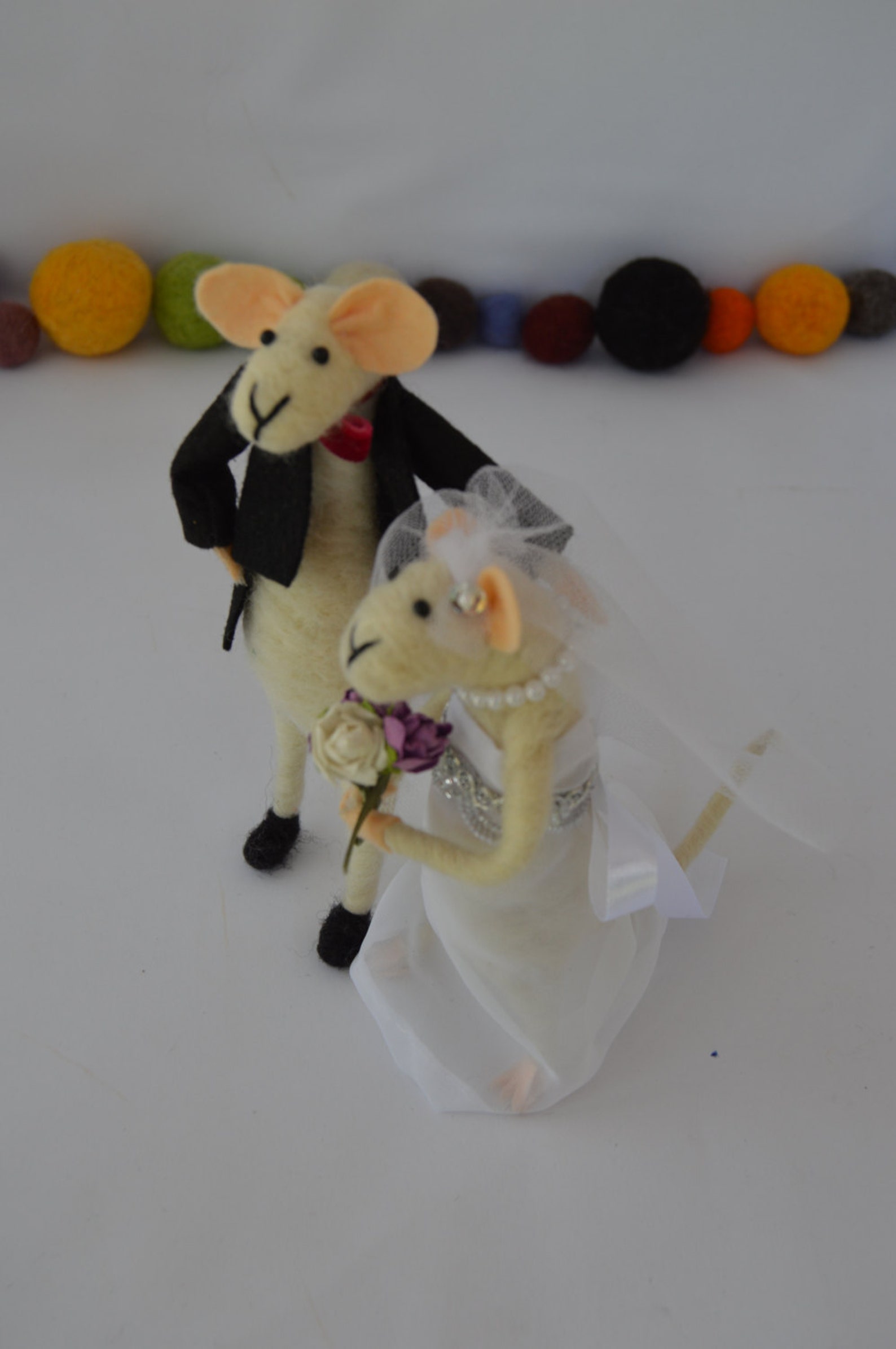 Just Married, Needle Felted Mouse, Felted Mice Wedding, Wedding Cake ...