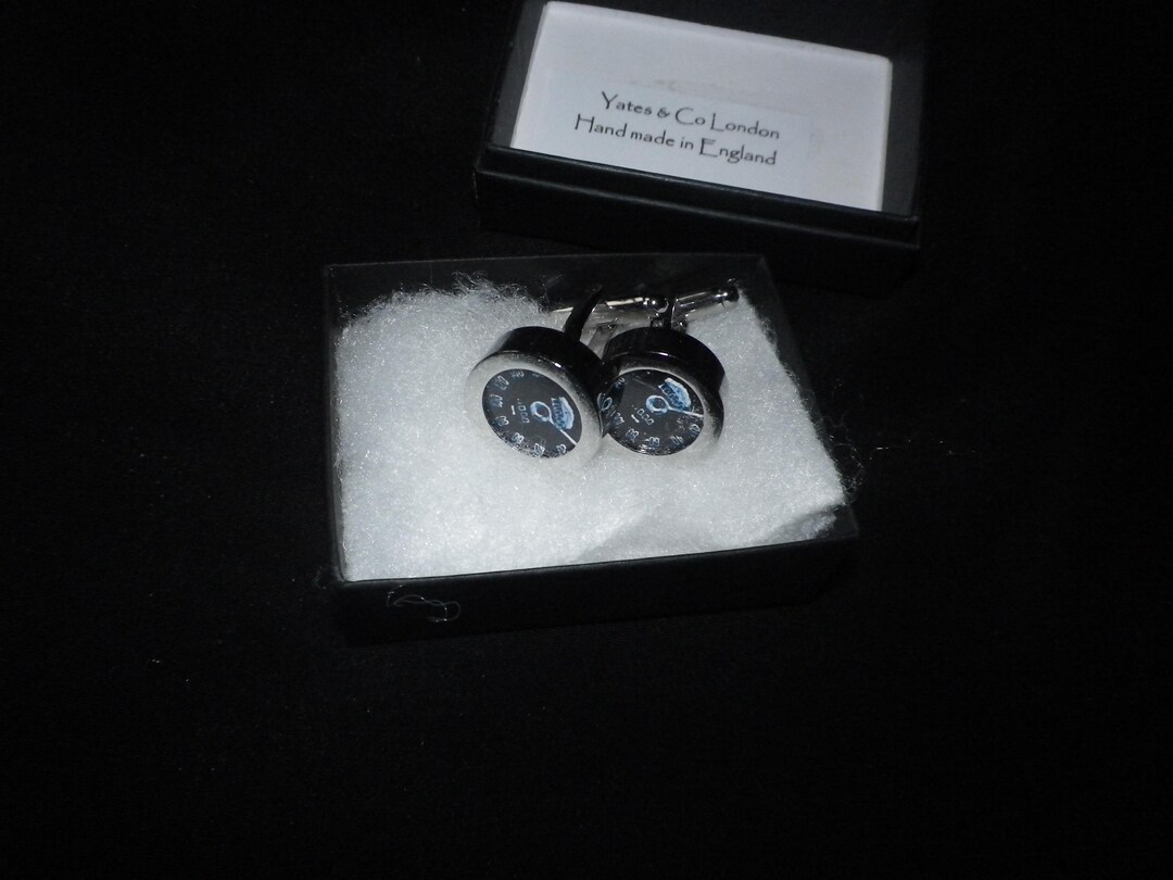 Aston Martin DB5 Speedo Cufflinks, Stainless Steel, James Bond Style ...
