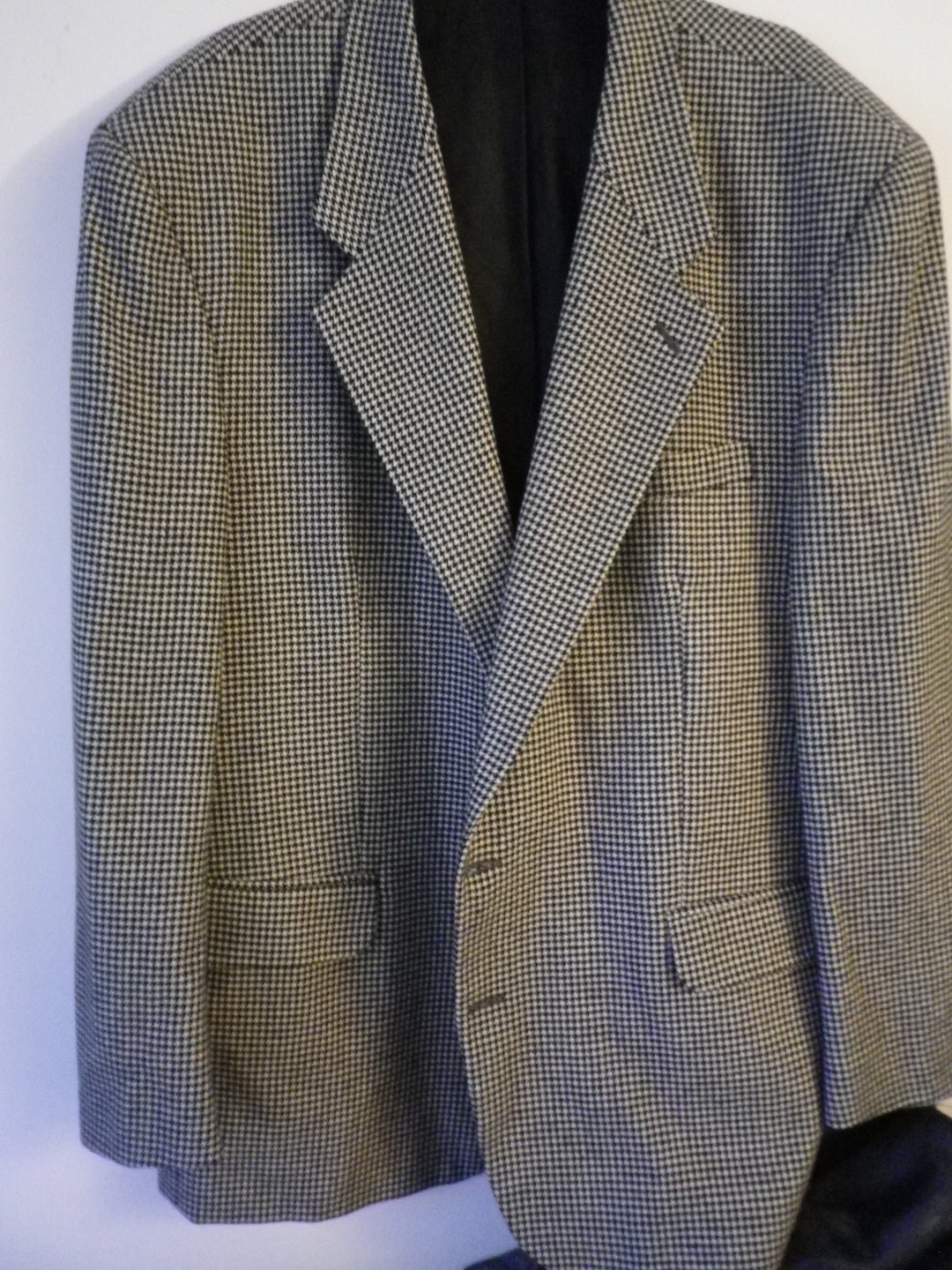 Classic 2 Button Wool Blend Black and White Houndstooth Mens Jacket ...