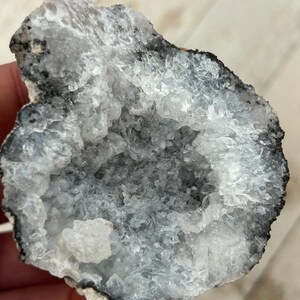 La Choya Trancas Geode Pair: Sparkly Druzy Chalcedony - Etsy