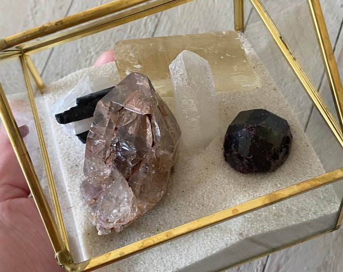 As Above so Below Crystal Garden Terrarium Fenster Quartz Garnet Black ...
