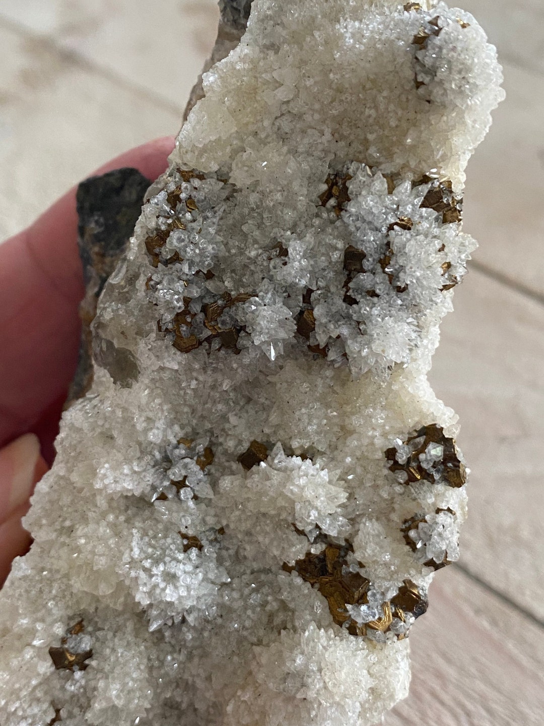 Micro Snow Quartz Overgrowth on Chalcopyrite Cluster Quartz and Pyrite ...
