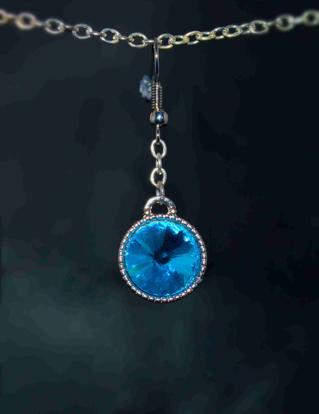 Pendientes de gota de océano, pendientes de mar, cielo de Auqua, río ...