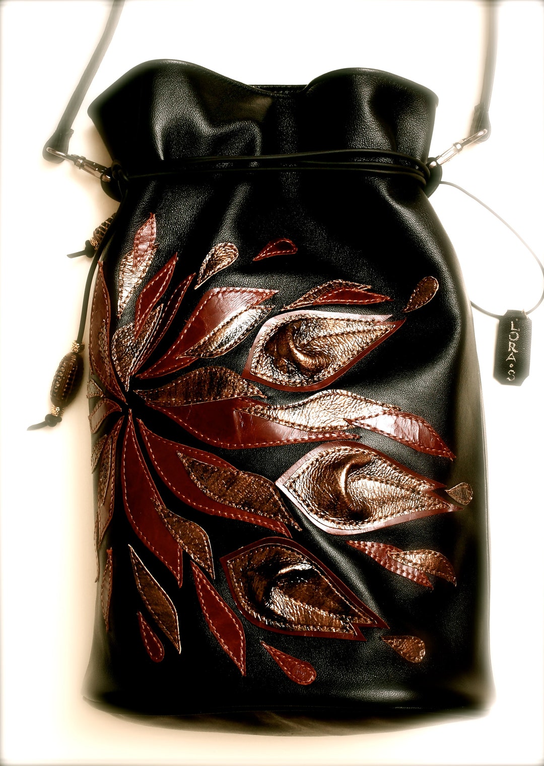 Schwarze Leder Beuteltasche für Frauen mit Blumen - Etsy.de