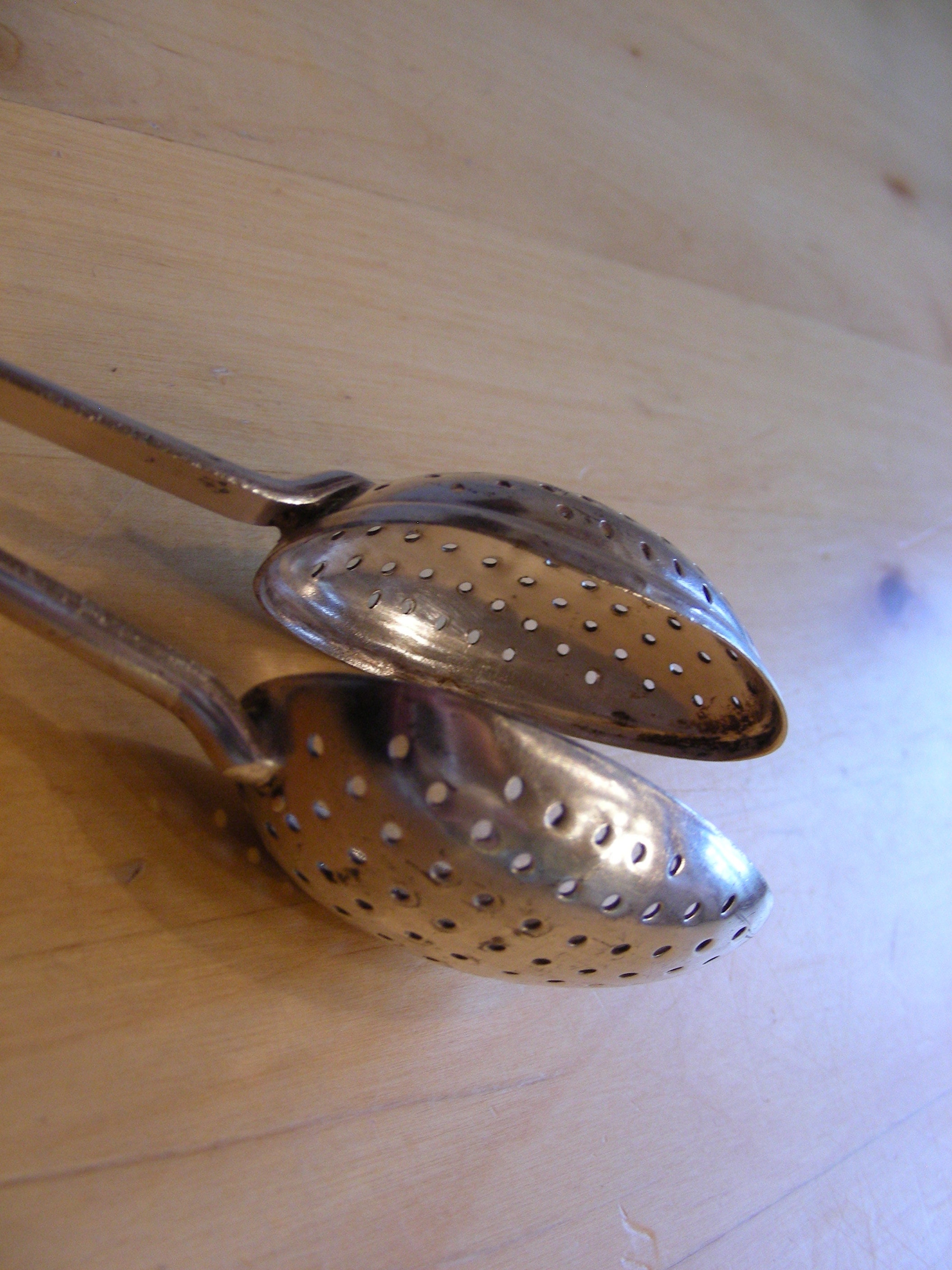 Silver plated tea sieve, tea strainer