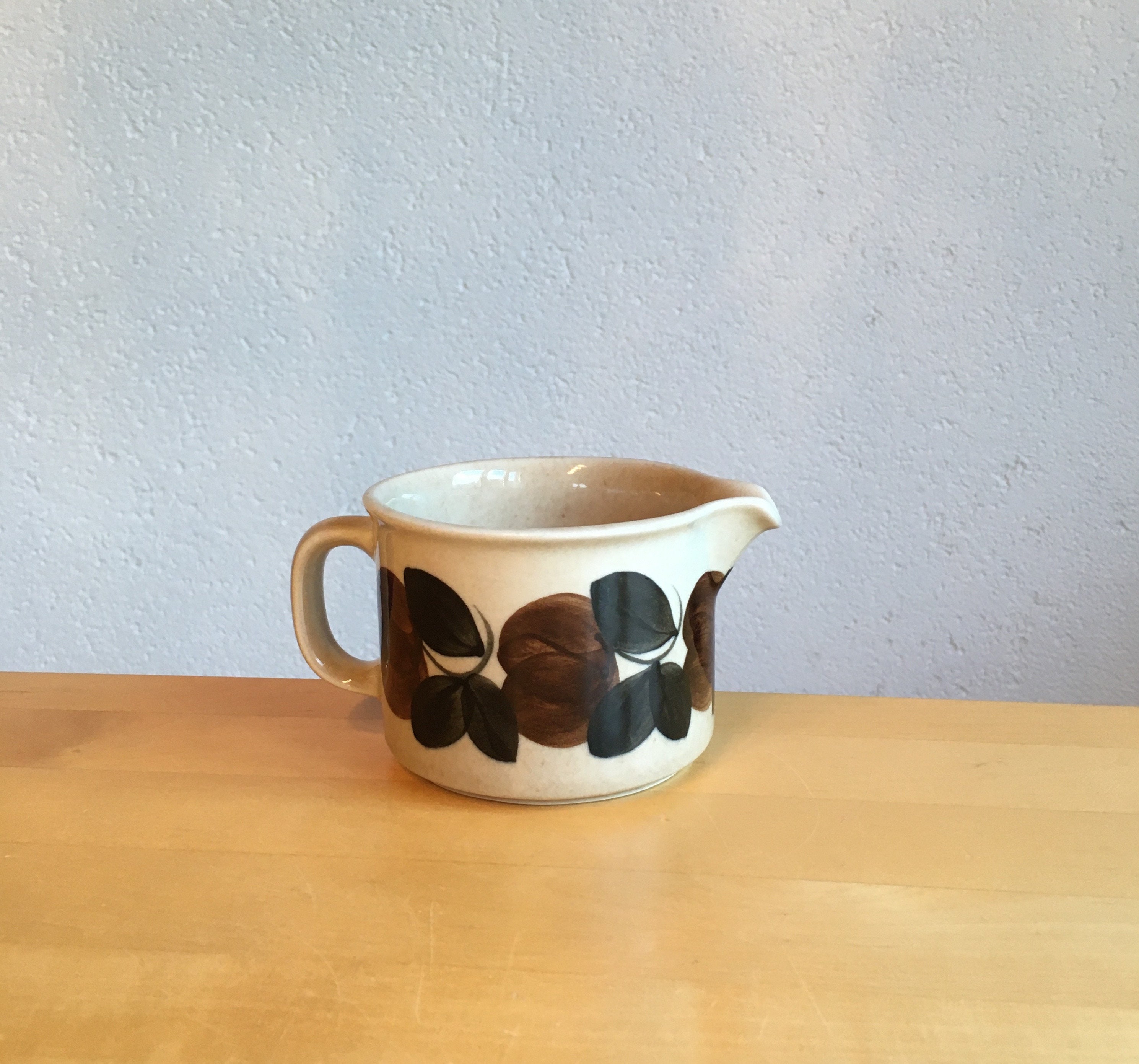 Vintage creamer, Arabia Finland Ruija pattern