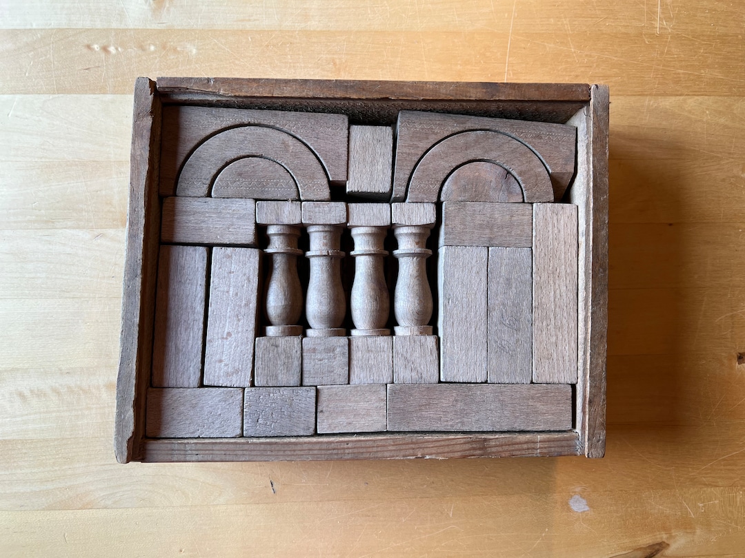 Rare 42-piece Vintage Wooden Construction Blocks Late 19th/early 20th ...