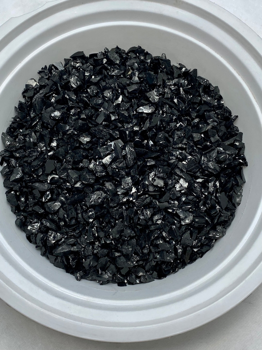 Jet - Medium Chips - No Powder - 100% Crystal Calms Clears Protects ...