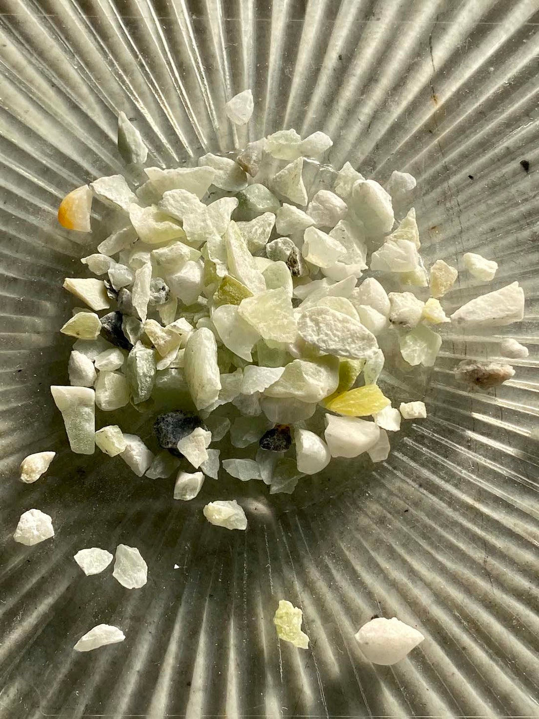 Jade Mix - Medium Chips - No Powder 100% Crystal All Chakras Balance ...