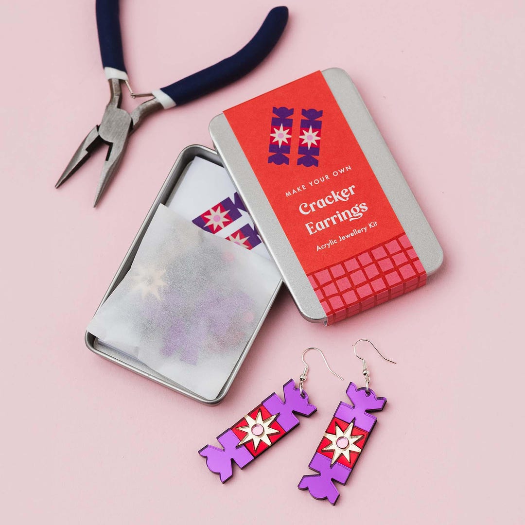 DIY Christmas Cracker Earring Kit: Acrylic Jewellery Craft Gift for ...