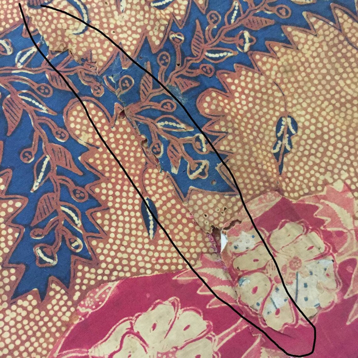 Vintage Indonesian Hand Drawn Batik Sarung Dutch (belanda) in Brownish ...