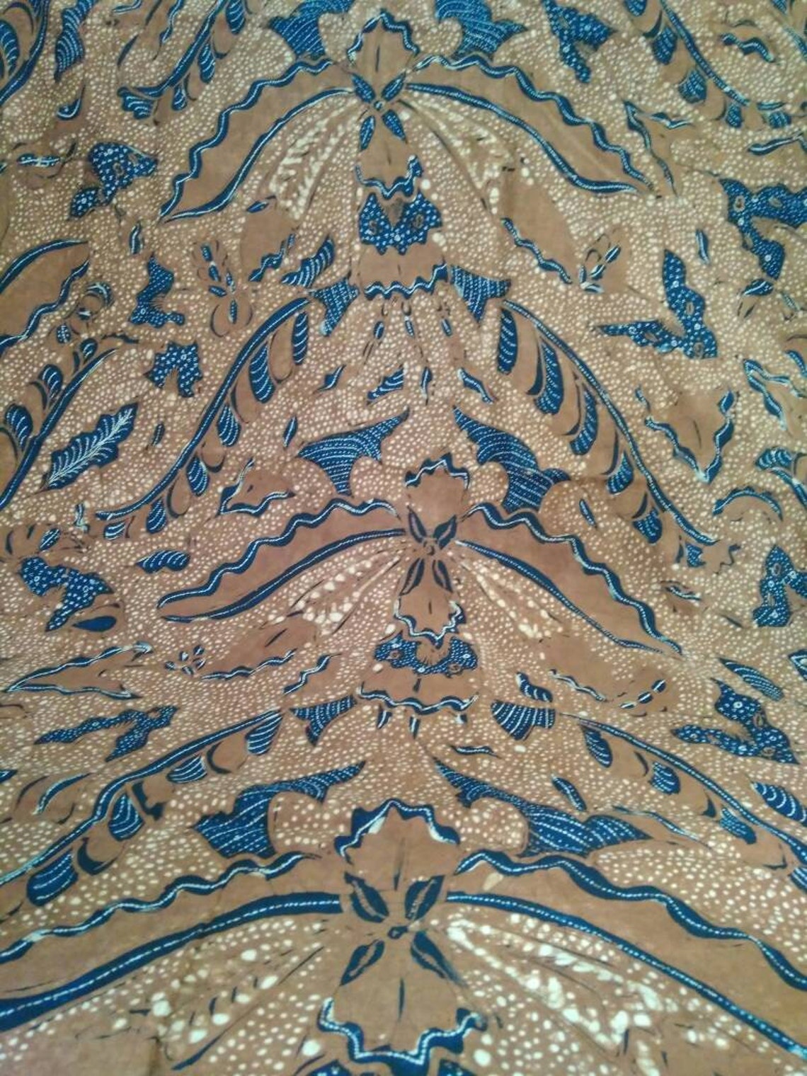 Unique Indonesian Hand Drawn Javanese Batik From Solo, Batik Pisan Bali ...