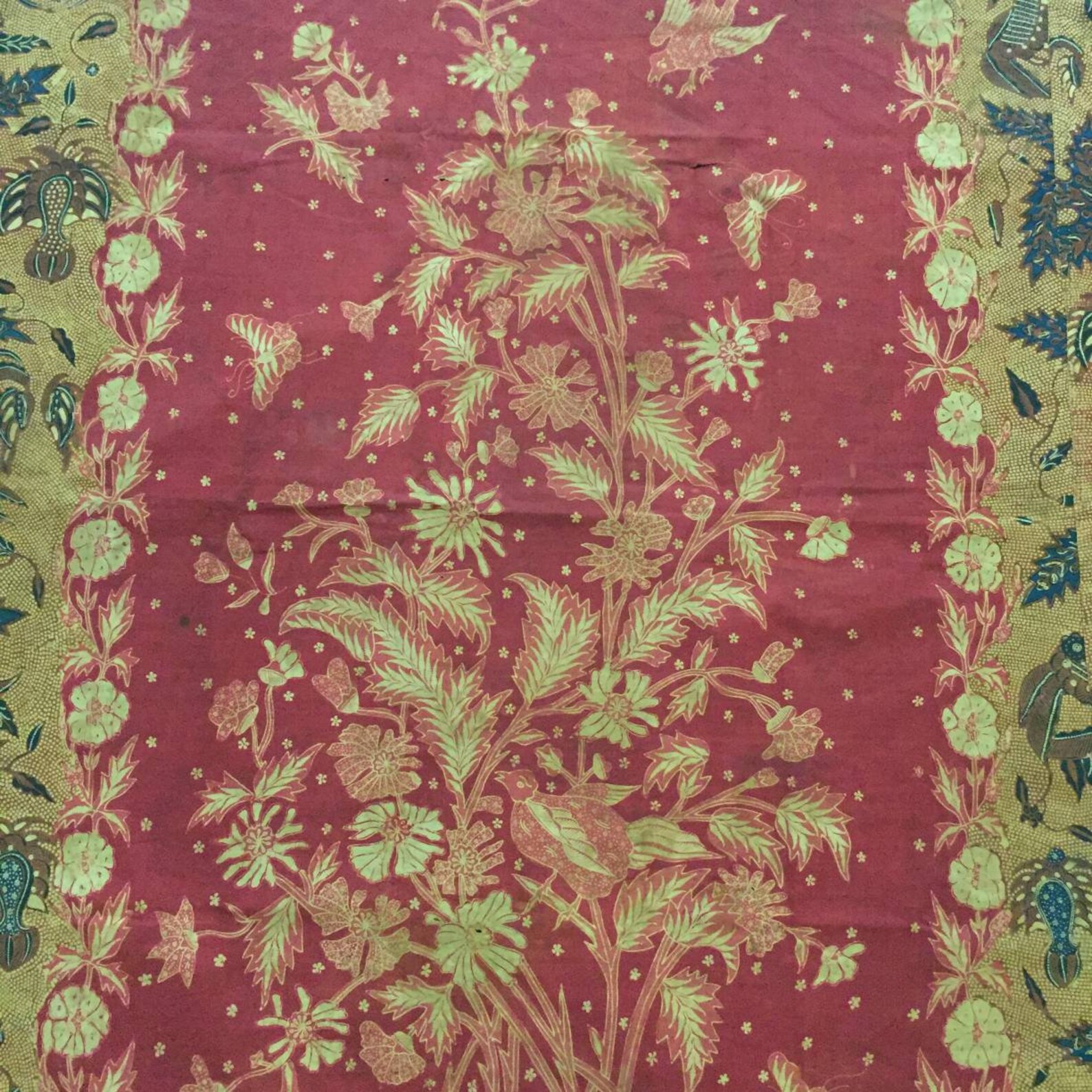 Vintage Indonesian Hand Drawn Batik Sarung Dutch (belanda) in Brownish ...