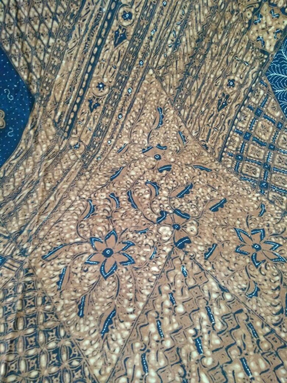 Unique Indonesian Hand Drawn Javanese Batik Sogan Tambal With Mixed ...