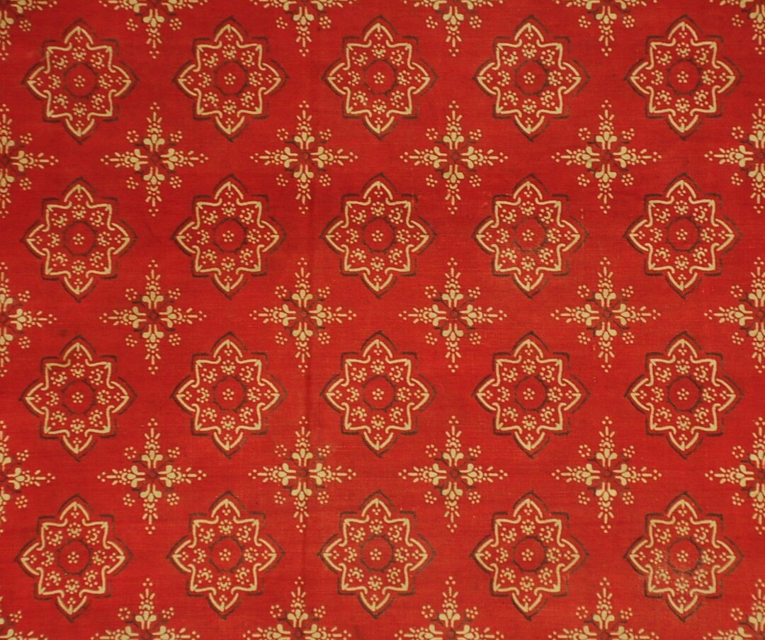 Antique Indonesian Hand Drawn Red Batik Sembagi Kacapiring gardenia ...