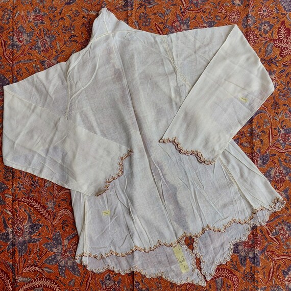 Vintage Ivory Indonesian Kebaya with Brown Embroidery… - Gem