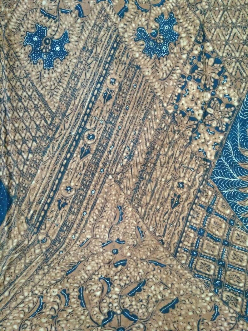 Unique Indonesian Hand Drawn Javanese Batik Sogan Tambal With Mixed ...