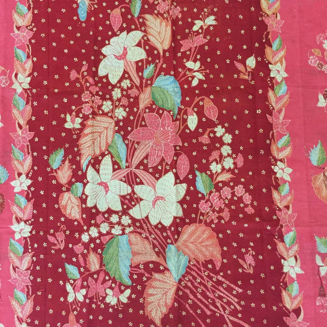 Vintage Indonesian Hand Drawn Batik Sarung Dutch belanda With Lilies ...