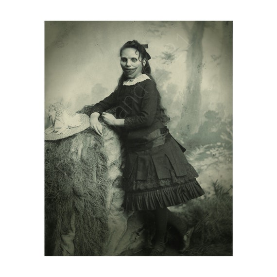 Demon Girl Horror Portrait Vintage Printable Photo Victorian - Etsy