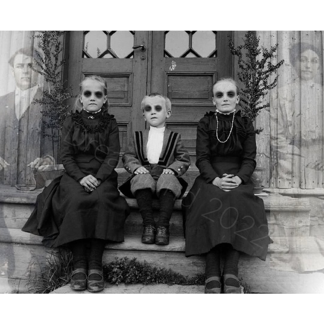 Creepy Ghost Photo Victorian Children Family Vintage Printable Black ...