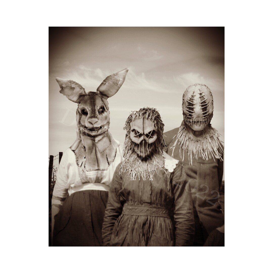 Creepy Scarecrow Family Photo Vintage Scary Printable Horror Wall Art ...
