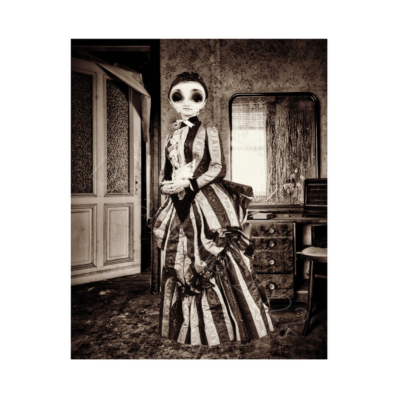 Victorian Creepy Photo Printable Portrait Horror Wall Art - Etsy
