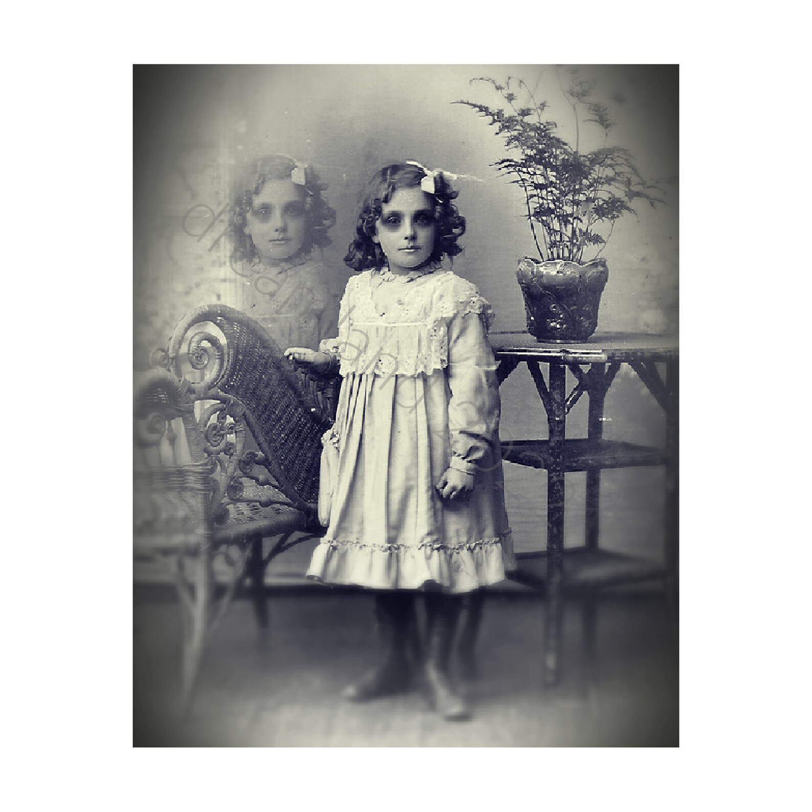 Photo Creepy Victorian Ghost Children Girl Vintage Printable - Etsy