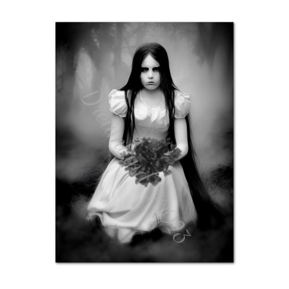 Creepy Girls Photography