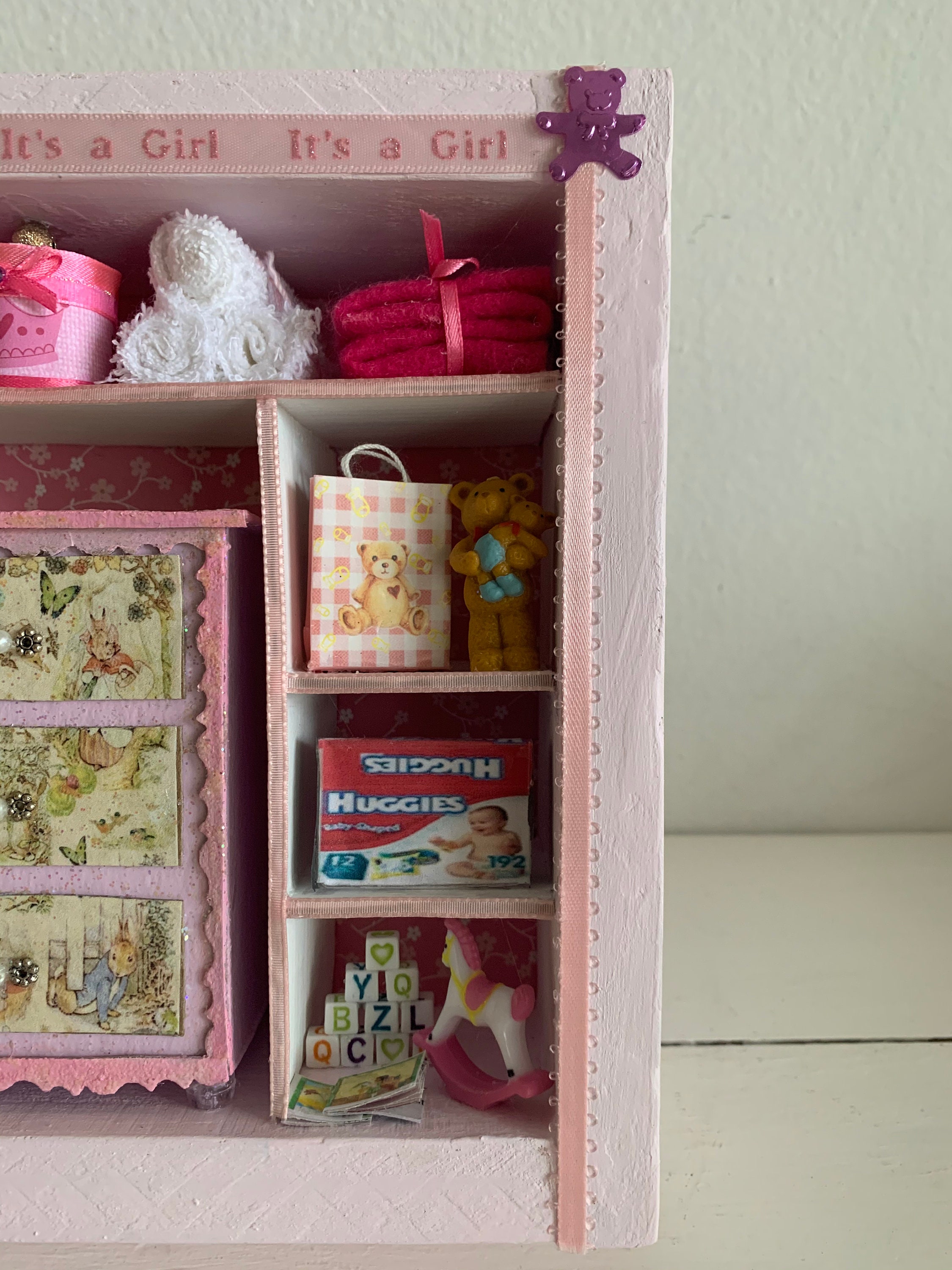 Baby Girl. Miniature Scene .Shadow Box .Unique 3D Girl Shadow - Etsy.de