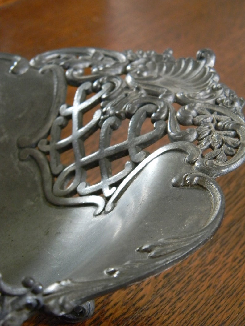 Eureka Silver Co Quadruple Plate Ornate Victorian Bride's Basket With ...