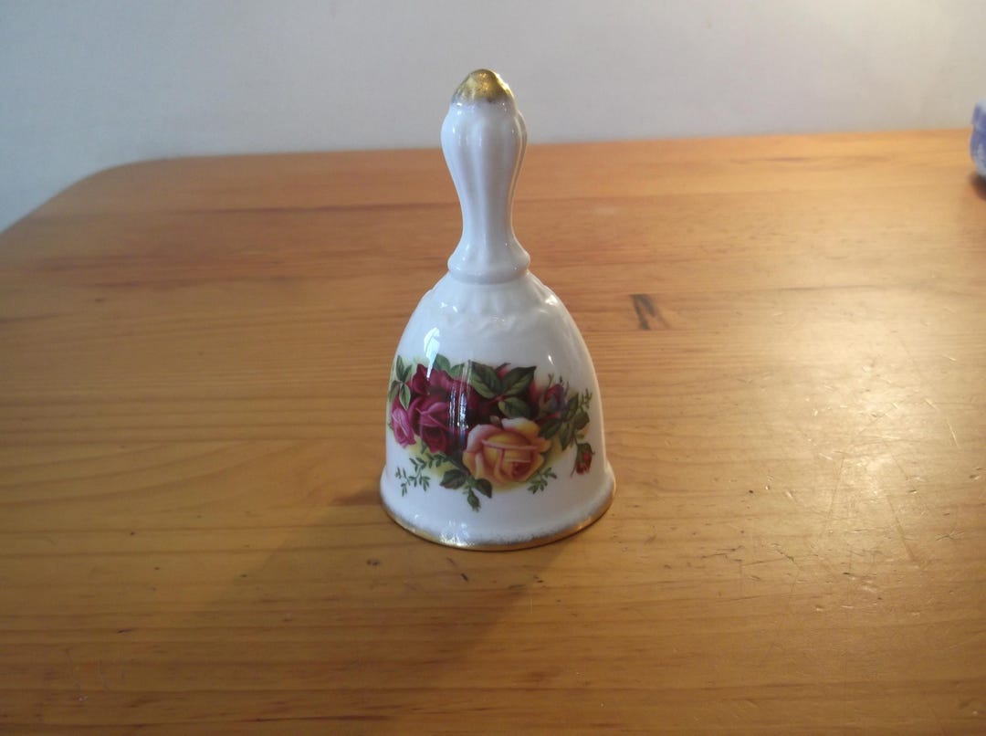 Royal Albert, Old Country Roses Bell - Etsy