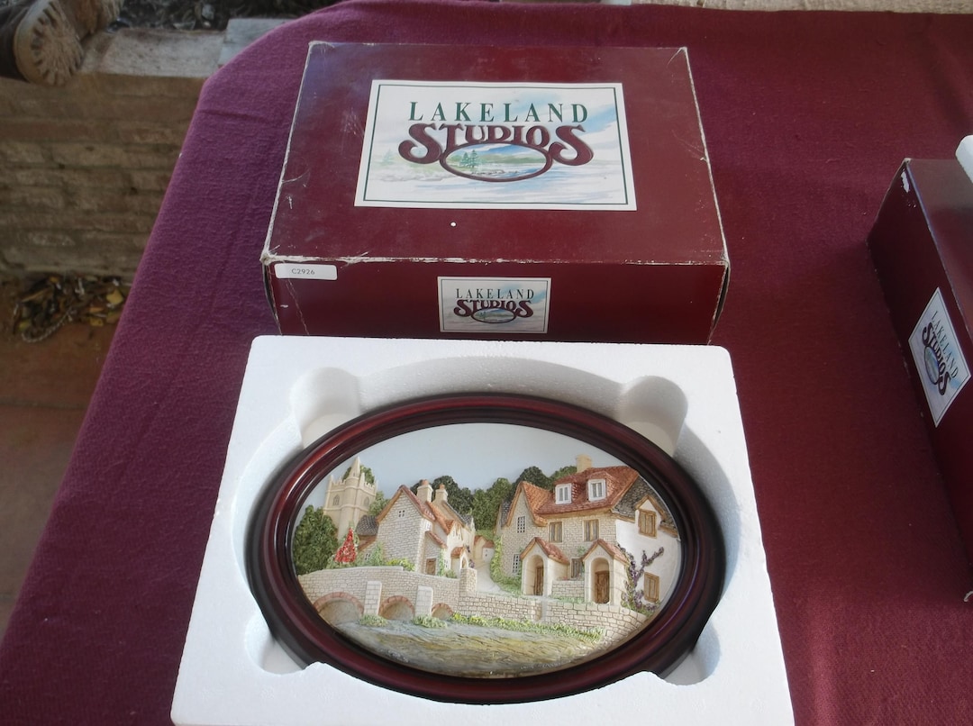 Lakeland Studios, Castle Combe 3D Wall Plaque (boxed|) - Etsy