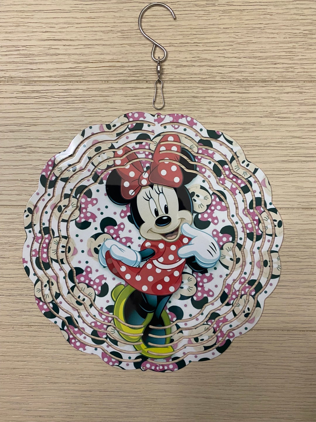 Disney Inspired Minnie Mouse Garden/patio Spinner - Etsy