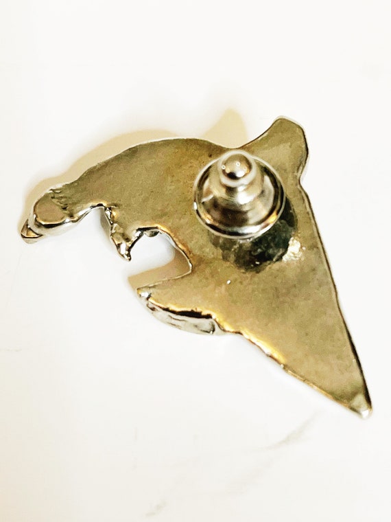 Shark Pin Vintage Silver Tone Meal Shark Brooch Anima… - Gem