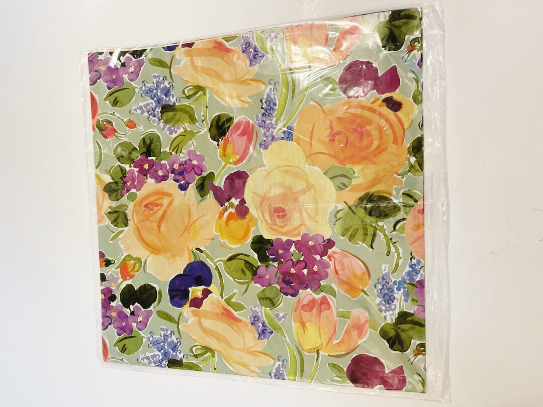 Vintage Hallmark Roses Gift Wrap: Retro Floral Wrapping Paper - Etsy
