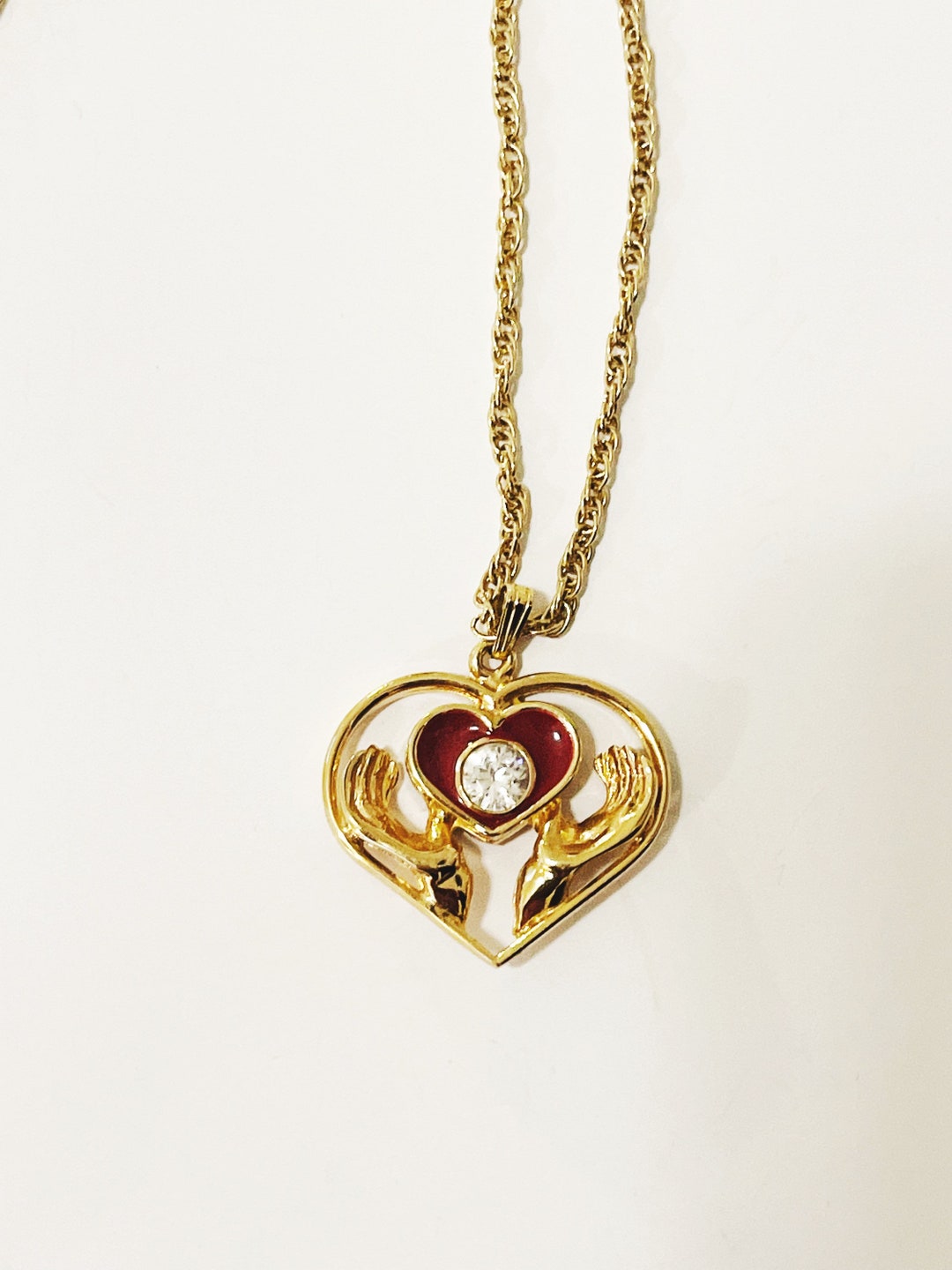 Vintage Lindenwold Double Heart Helping Hands Necklace Goldtone ...