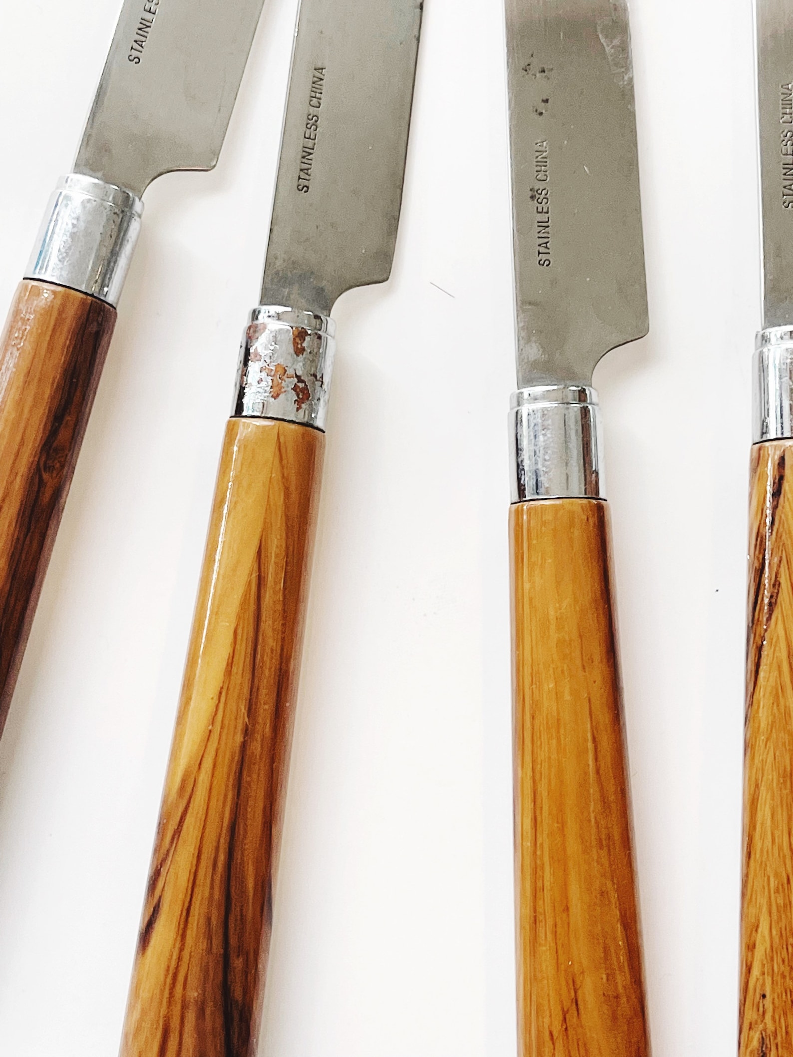 Vintage Bakelite Wood Design Dinner Knives: Retro Kitsch Flatware Set ...