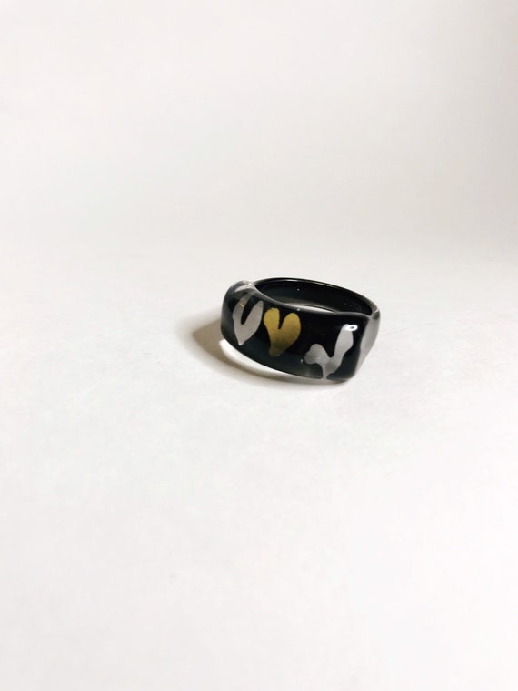 Vintage Lucite Heart Ring 1990s Mod Plastic Ring Size… - Gem